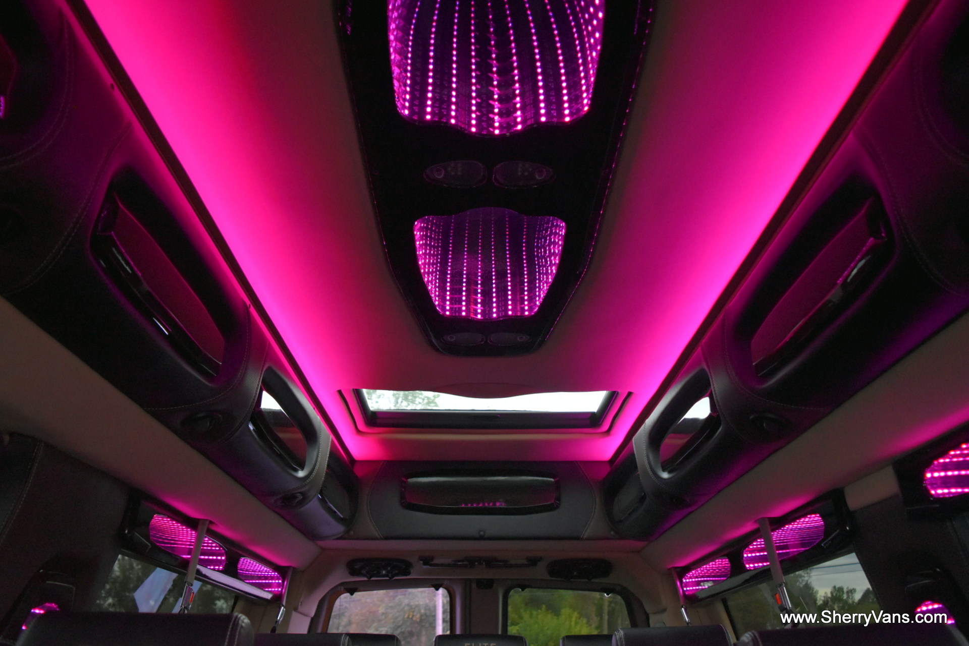 2014 GMC Conversion Van - Southern Comfort 9 Passenger | CP16126T ...