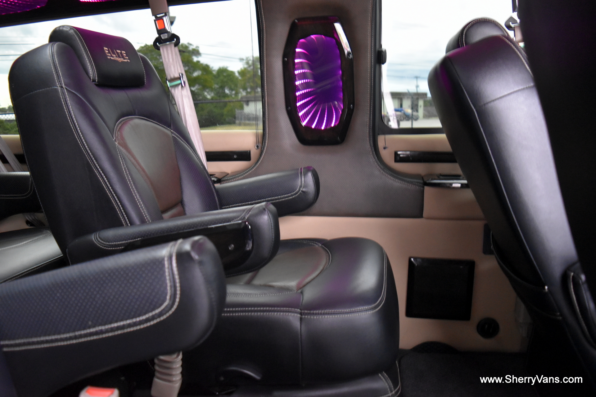 2014 GMC Conversion Van - Southern Comfort 9 Passenger | CP16126T ...