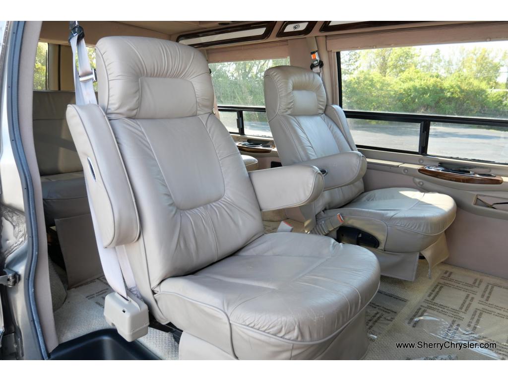 2000 GMC Conversion Van - Geneva SVS 7 Passenger | 28678CT | Paul ...