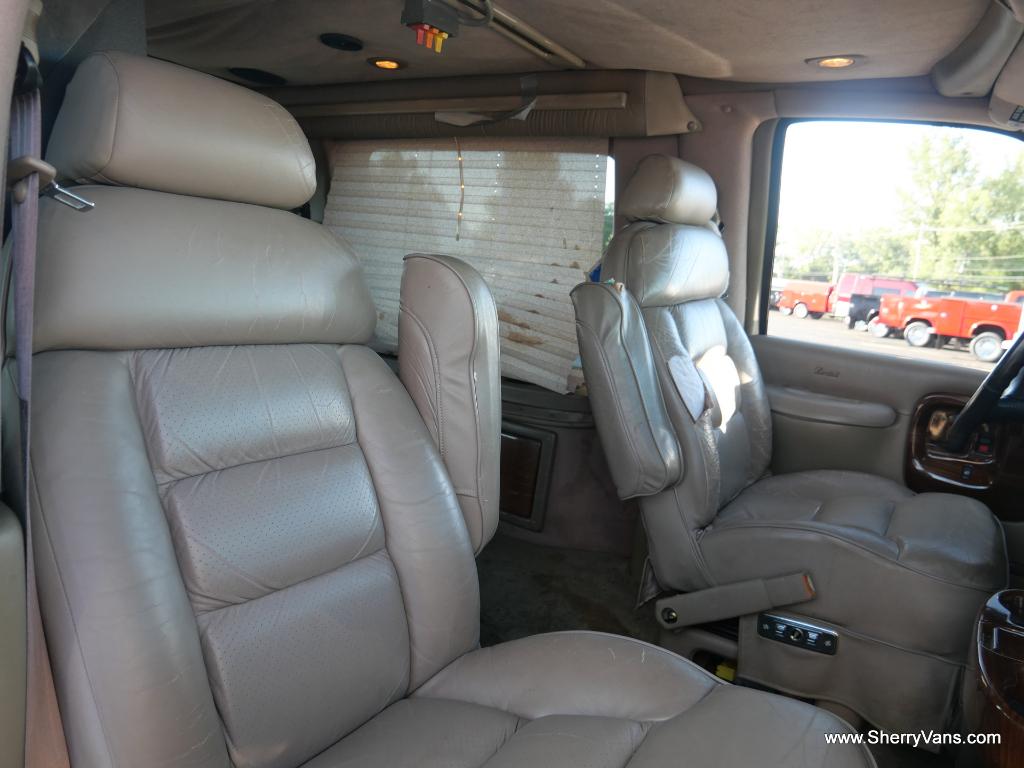 2001 GMC Conversion Van - Explorer Vans Mobility | 29854AT | Paul ...