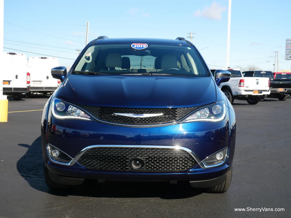 2019 Chrysler Pacifica - VMI Mobility | CP16643AT | Paul Sherry ...