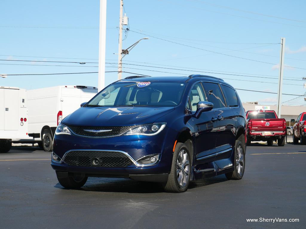 2019 Chrysler Pacifica - VMI Mobility | CP16643AT | Paul Sherry ...