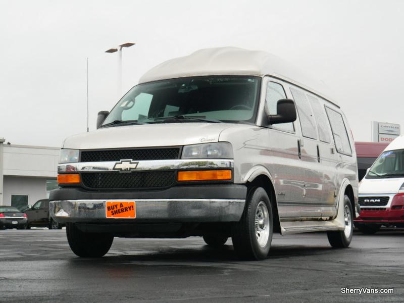 2006 Chevrolet Conversion Van - Chariot Mobility | CP16731AT | Paul ...