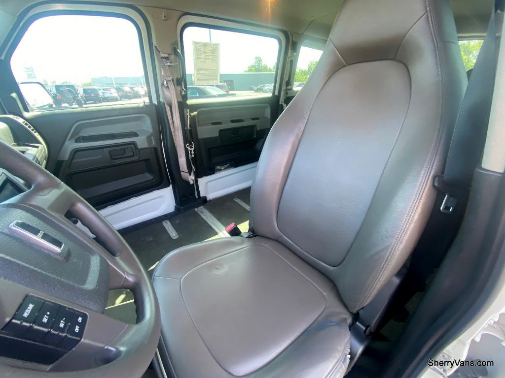 2014 Mobility Ventures MV-1 - VPG Mobility | CP16772AT | Paul Sherry ...