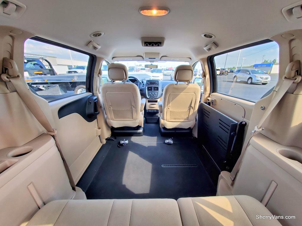 2014 Dodge Grand Caravan - BraunAbility Side-Entry Mobility | CP16841T ...