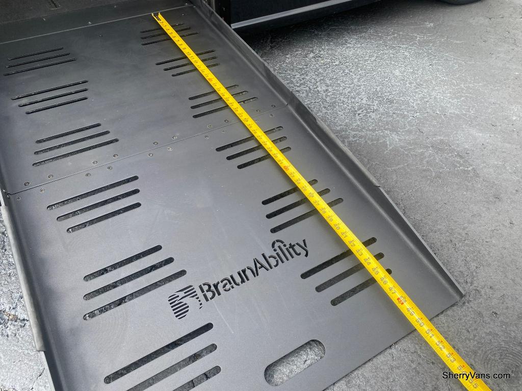 2014 Dodge Grand Caravan - BraunAbility Side-Entry Mobility | CP16841T ...