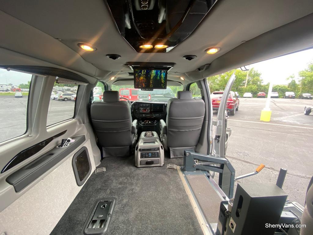 2020 GMC Conversion Van - Explorer Vans Mobility | CP16741T | Paul ...