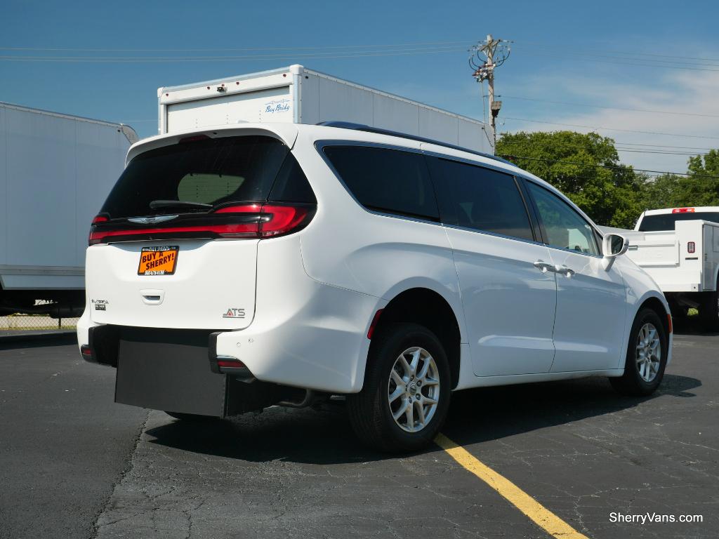 2021 Chrysler Pacifica - ATS Rear-Entry Mobility | CP16824T | Paul ...