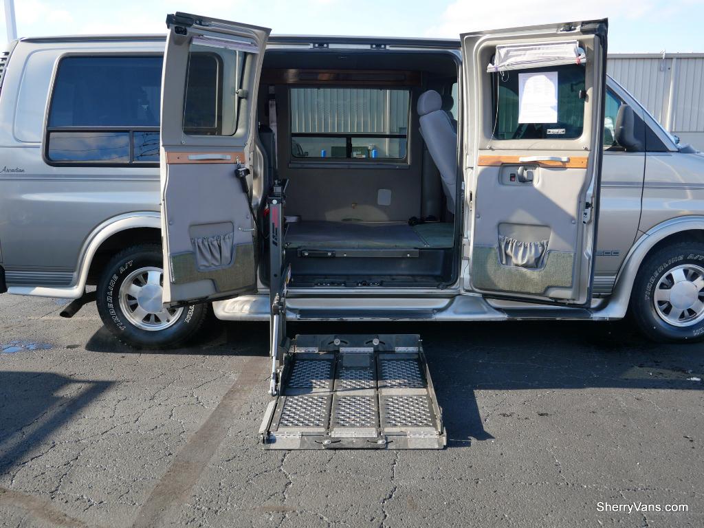 2001 GMC Conversion Van - Chariot Mobility | CP16877 | Paul Sherry ...