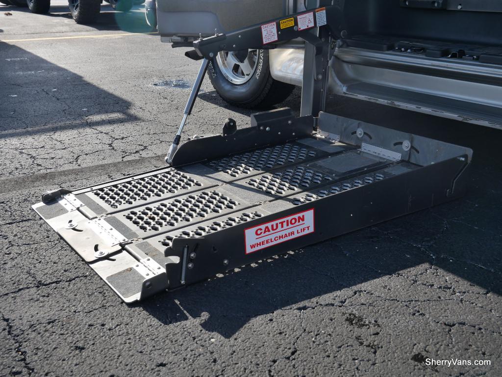 2001 GMC Conversion Van - Chariot Mobility | CP16877 | Paul Sherry ...