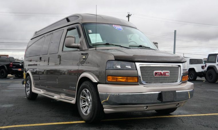 2018 GMC Conversion Van – Explorer Vans 9 Passenger | 30776BT ...
