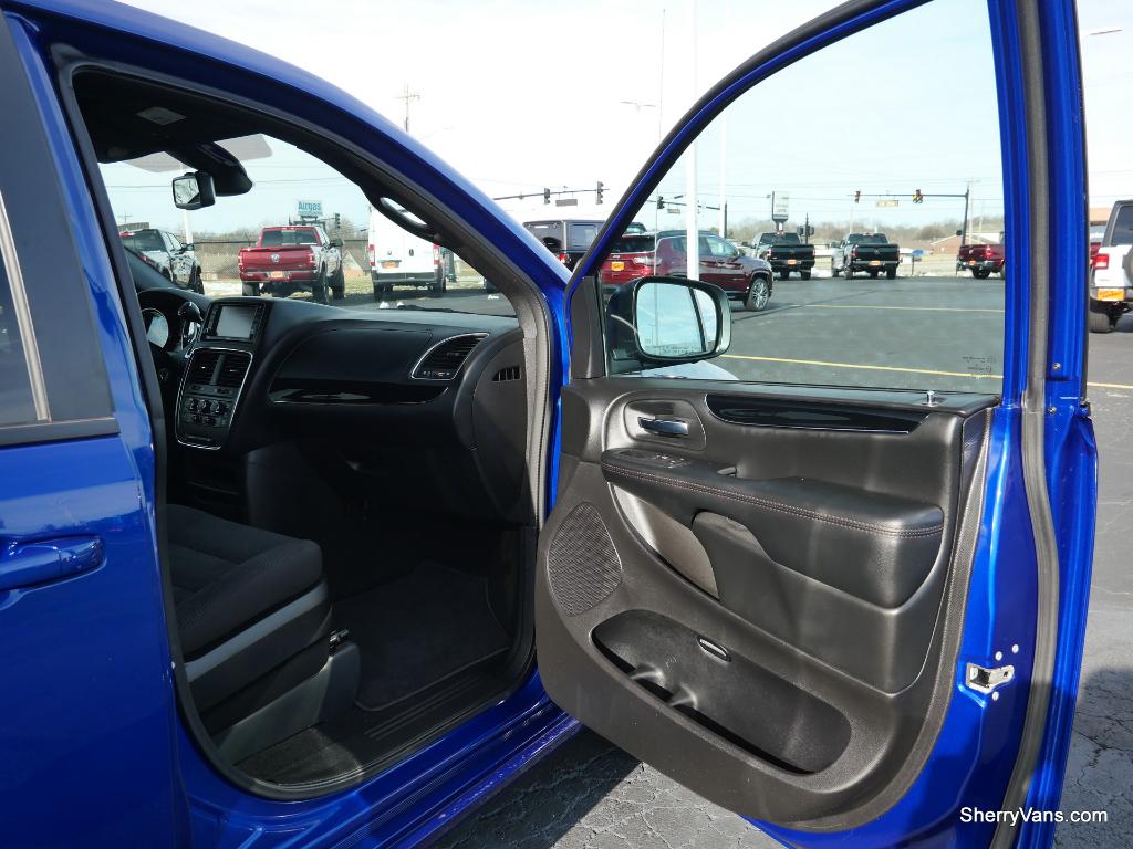 2020 Dodge Grand Caravan - ATS Rear-Entry Mobility | CP16890T | Paul ...