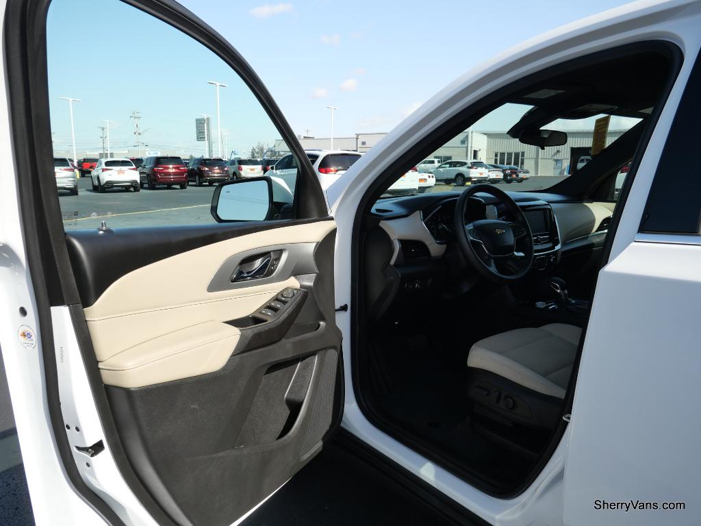 2022 Chevrolet Traverse – ATS Rear-Entry Mobility | CP16882T ...
