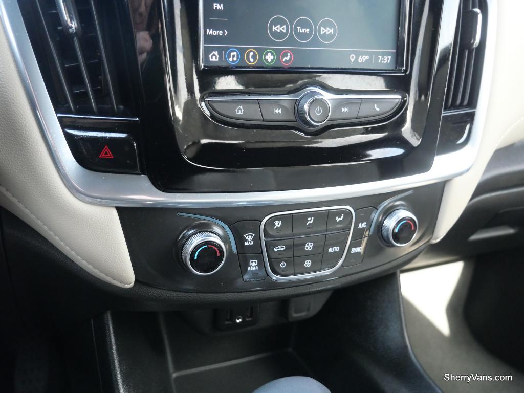 2022 Chevrolet Traverse – ATS Rear-Entry Mobility | CP16882T ...