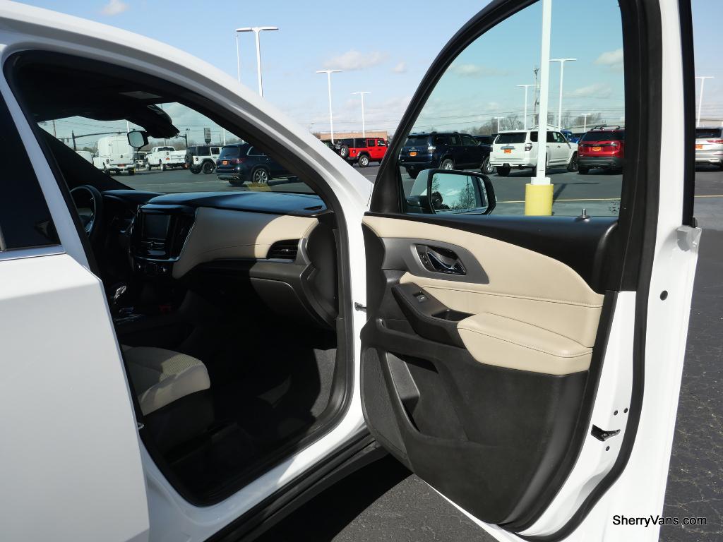 2022 Chevrolet Traverse – ATS Rear-Entry Mobility | CP16882T ...
