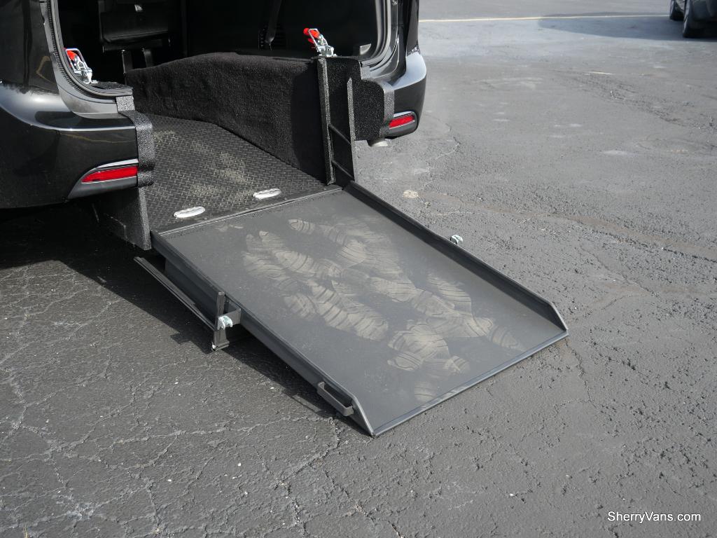 2022 Chrysler Pacifica – ATS Rear-Entry Mobility | 30831T | Conversion ...