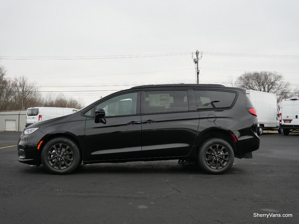 2022 Chrysler Pacifica – ATS Rear-Entry Mobility | 30838T | Conversion ...