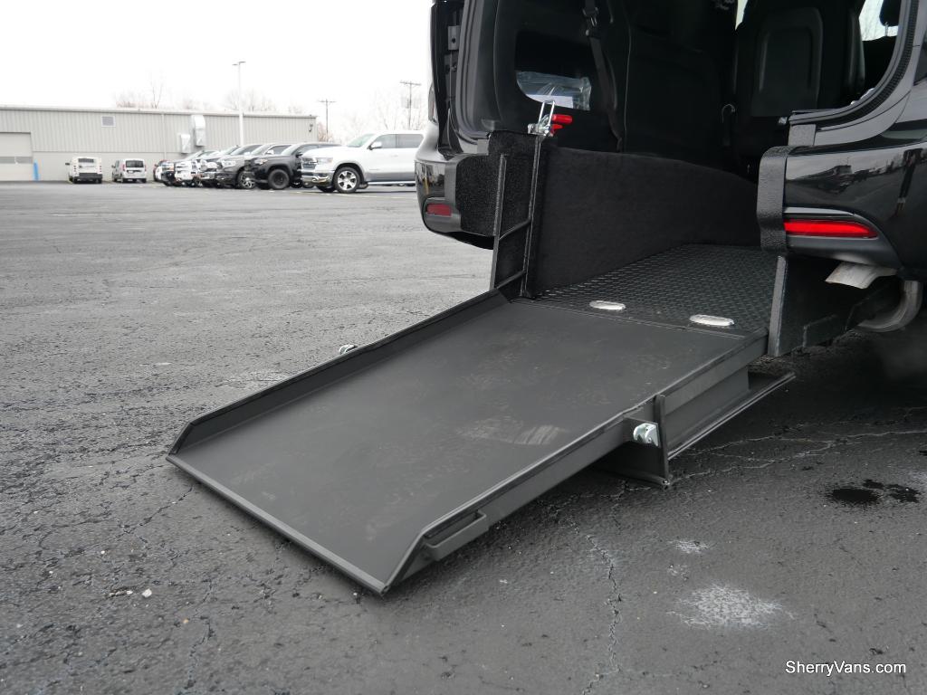 2022 Chrysler Pacifica – ATS Rear-Entry Mobility | 30838T | Conversion ...