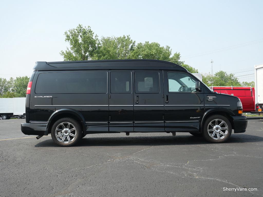 2015 GMC Conversion Van - Explorer Vans 9 Passenger | CP16840AT | Paul ...