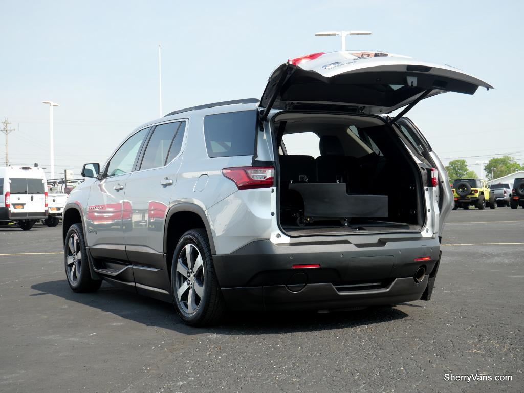 2021 Chevrolet Traverse - BraunAbility Side-Entry Mobility | 30411AT ...