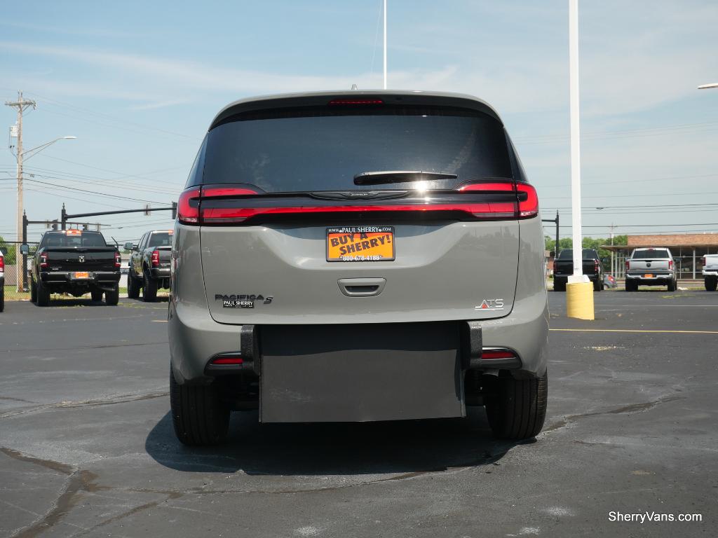 2022 Chrysler Pacifica – ATS Rear-Entry Mobility | 30832T | Conversion ...