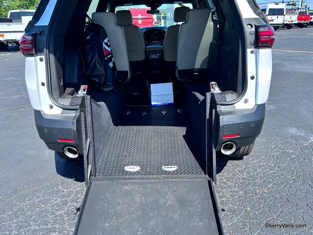 2022 Chevrolet Traverse – ATS Rear-Entry Mobility | CP16882T ...