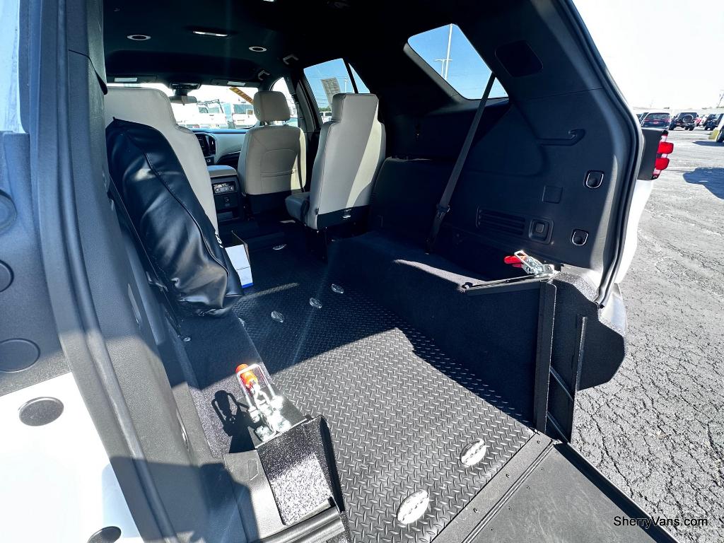 2022 Chevrolet Traverse – ATS Rear-Entry Mobility | CP16882T ...