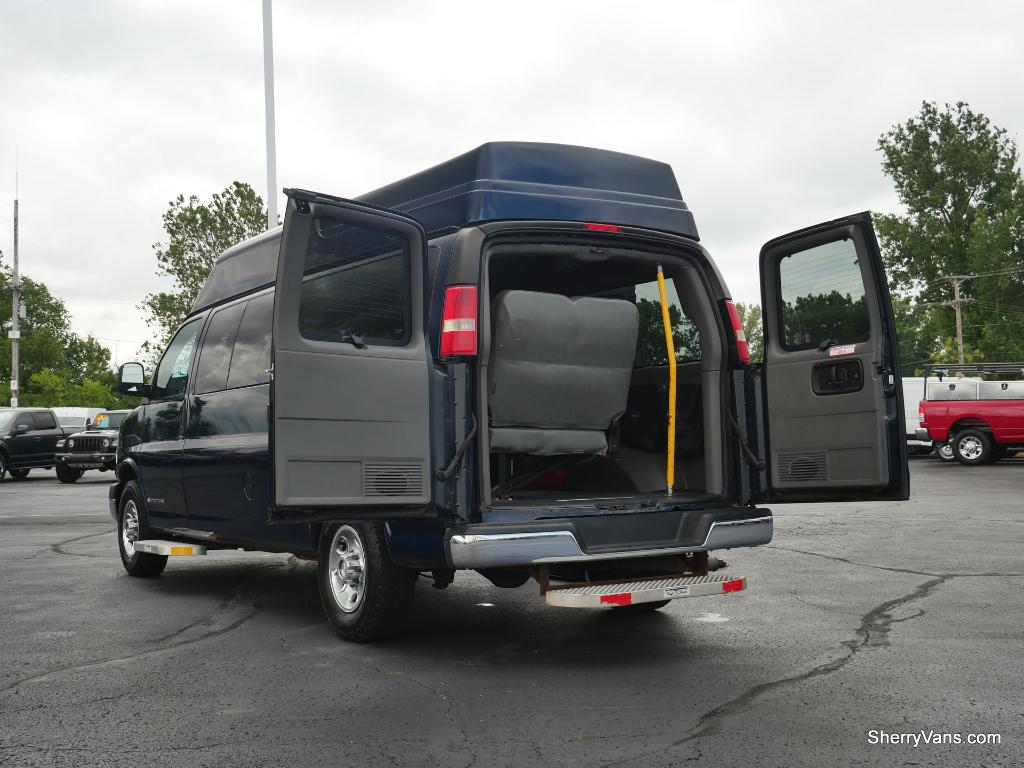 2013 Chevrolet Conversion Van – Adaptavan Side-Entry Mobility ...