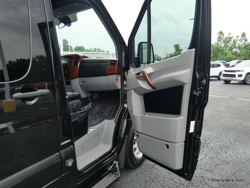 2013 Mercedes-Benz Conversion Van - Midwest Automotive Designs 9 ...