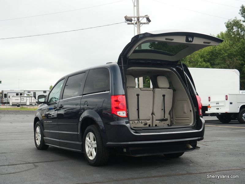 2013 Dodge Grand Caravan - Braun Side-Entry Mobility | CP16871AT | Paul ...
