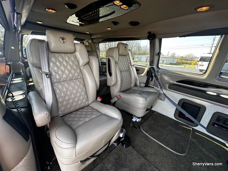 2022 Chevrolet Conversion Van – Explorer Vans Side-Entry Mobility ...