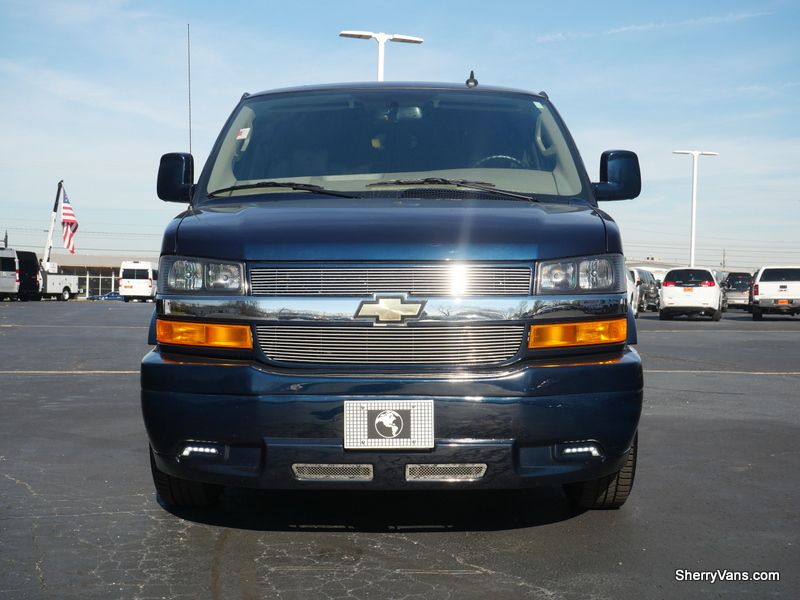 2022 Chevrolet Conversion Van – Explorer Vans Side-Entry Mobility ...