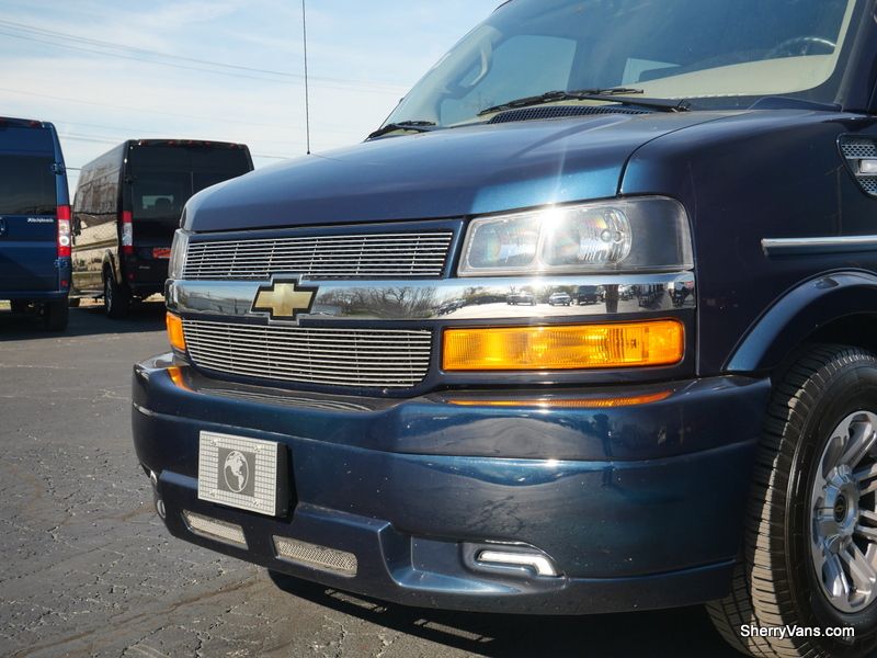 2022 Chevrolet Conversion Van – Explorer Vans Side-Entry Mobility ...