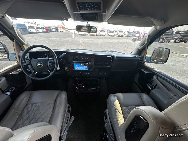 2022 Chevrolet Conversion Van – Explorer Vans Side-Entry Mobility ...