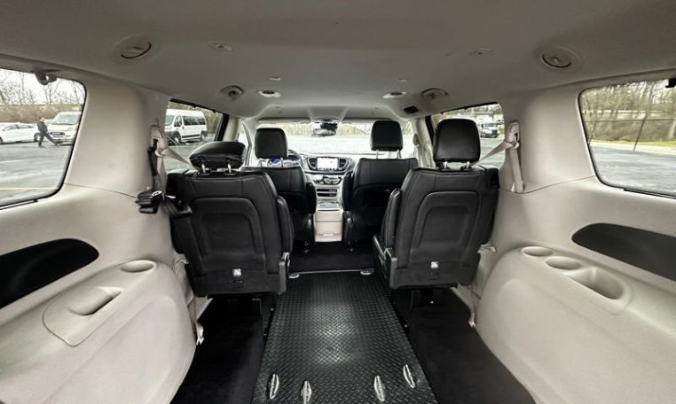 2022 Chrysler Pacifica – ATS Rear-Entry Mobility | CP17056T ...