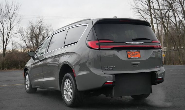2022 Chrysler Pacifica – ATS Rear-Entry Mobility | CP17056T ...