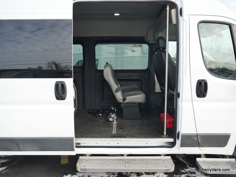 2018 Ram Conversion Van - Passenger Van Rear-Entry Mobility | CP17093T ...