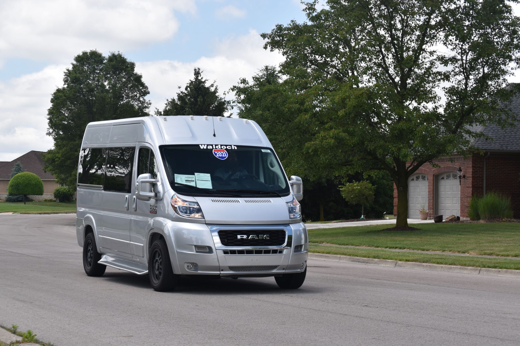5 Essential Features to Look for in Your Next Travel Van | Conversion ...