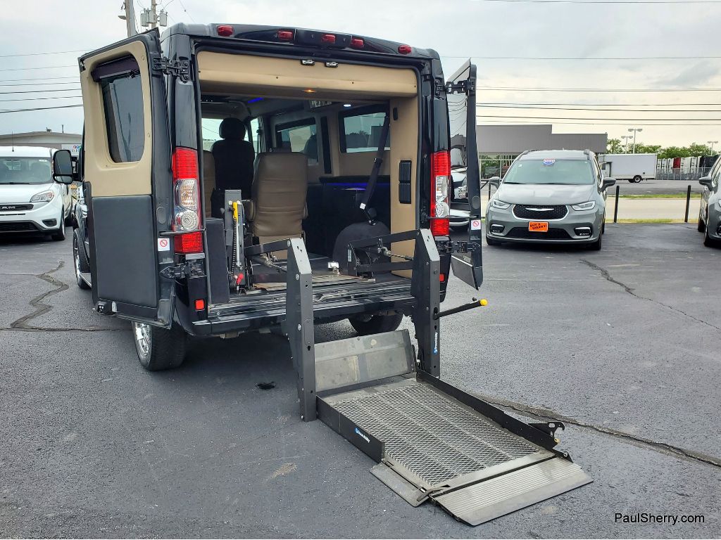 2015 Ram Conversion Van - Sherry Vans Rear-Entry Mobility | 31085AT ...
