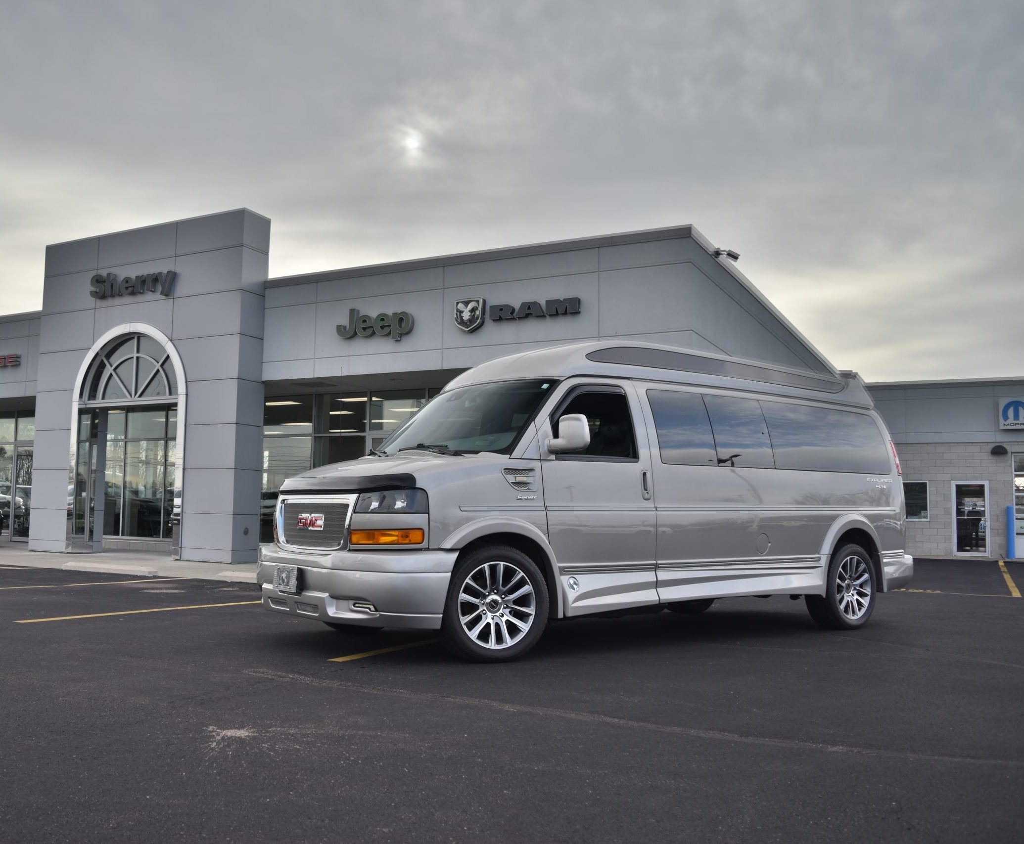 Used Conversion Van Test Drive Checklist: 12 Things to Check in 15 ...